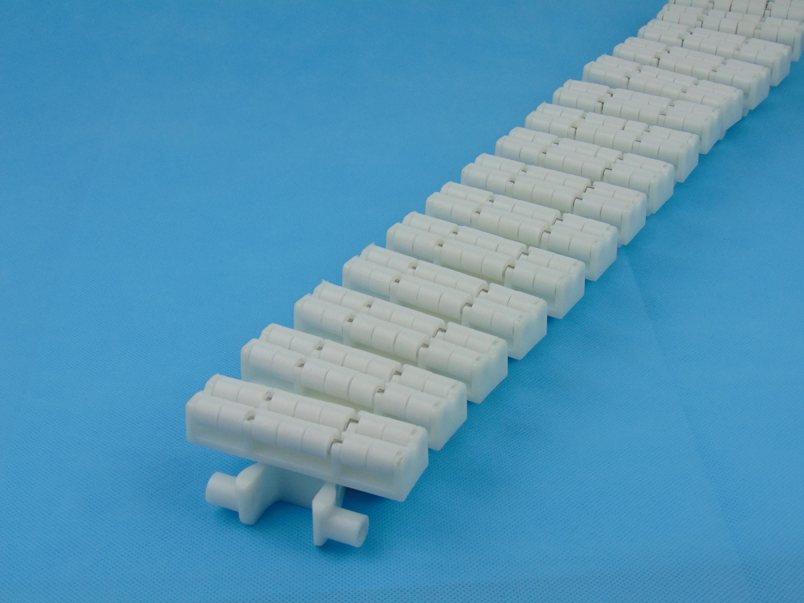 LF83C roller top flexible conveyor chains materials POM color white LBP ...